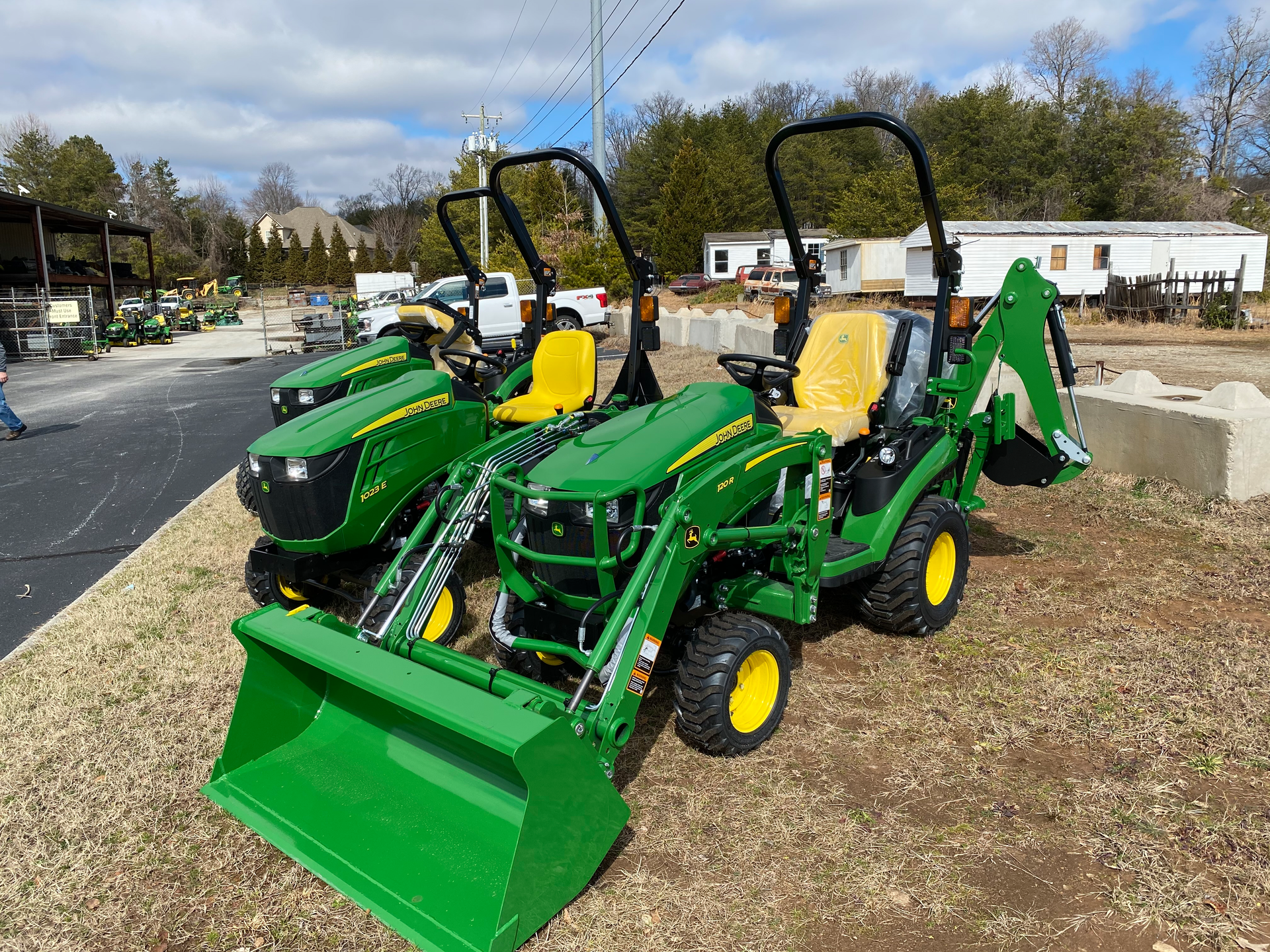 John Deere Tractor Backhoe 2021 John Deere 2032R Used Tractor