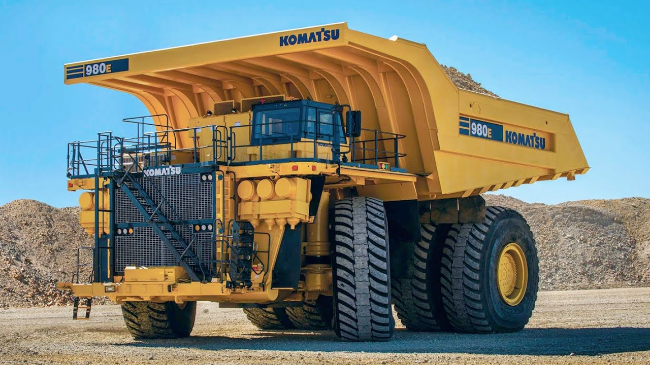 10 Biggest Dump Trucks in the World - Mining Trucks | Grading and ...